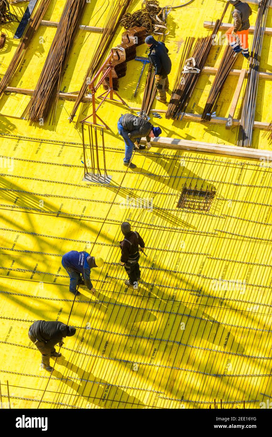 Install reinforcement braiding hi-res stock photography and images - Alamy