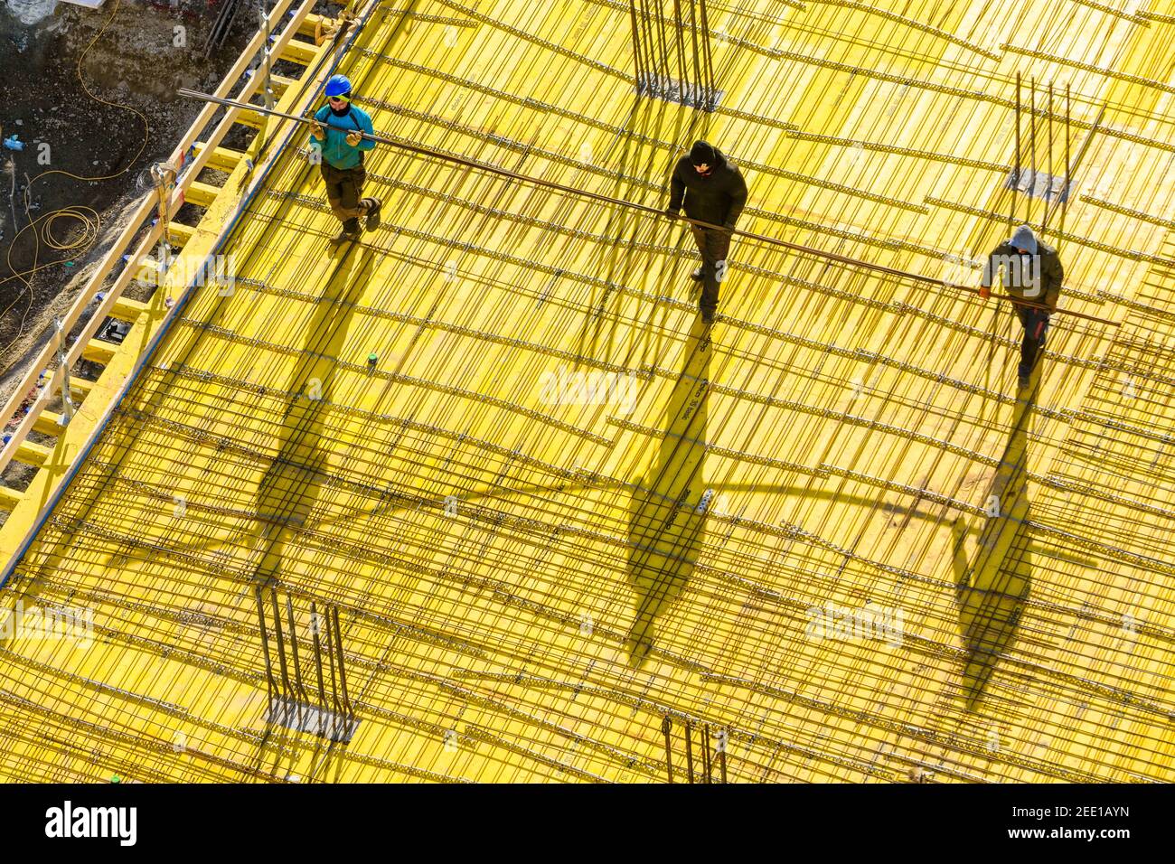 Install reinforcement braiding hi-res stock photography and images - Alamy