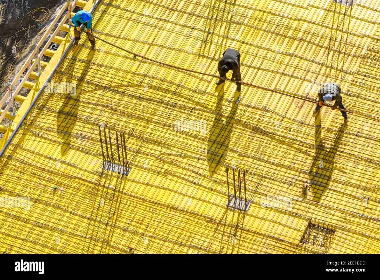 Install reinforcement braiding hi-res stock photography and images - Alamy