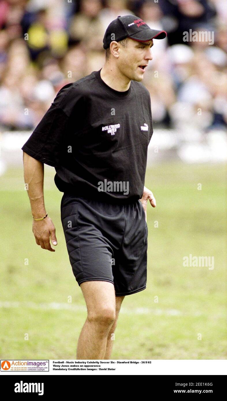 Sport football action vinnie jones hi-res stock photography and images ...