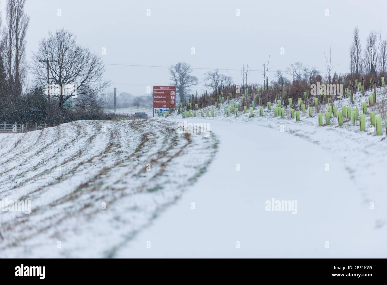Snow covered footpath by Broadland Expressway NDR, Postwick, Norfolk ...