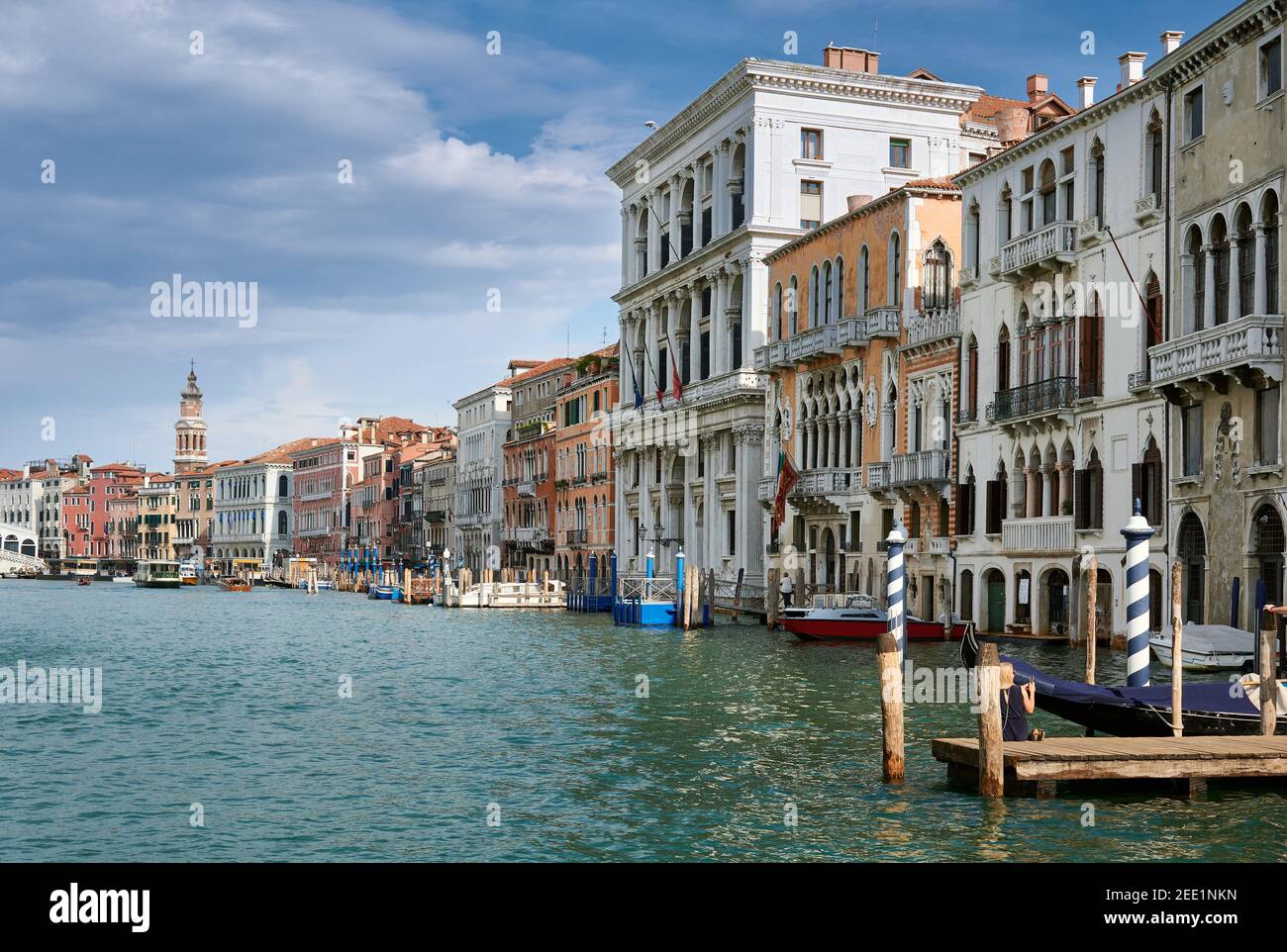 Typical venetian house facades hi-res stock photography and images - Alamy