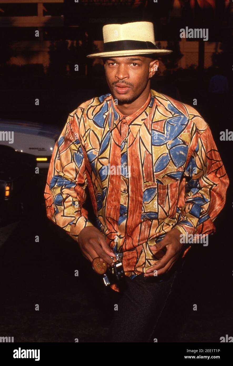 Damon Wayans attending the premiere of 'Mo' Better Blues' on July 26 ...
