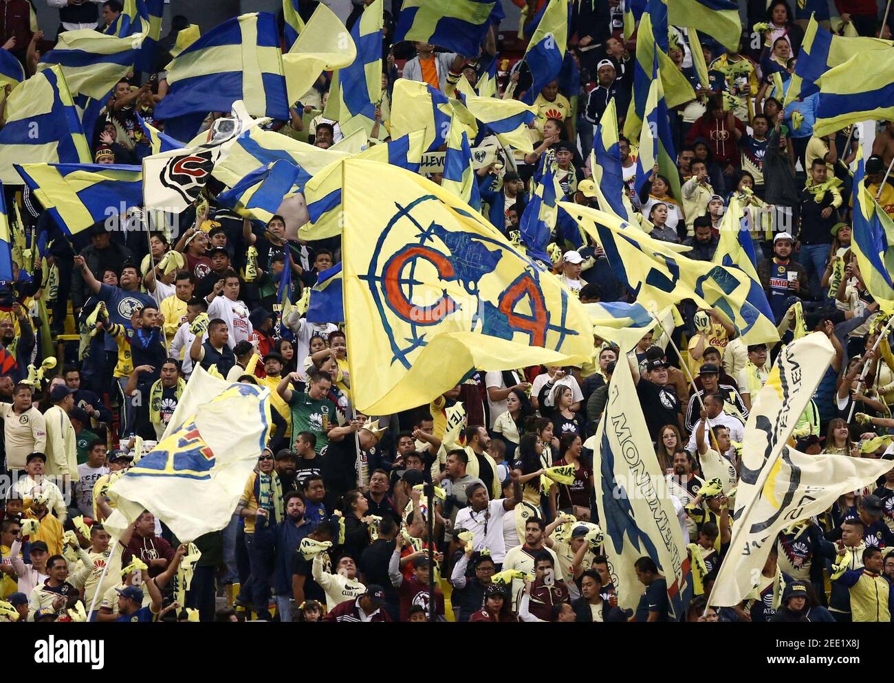 Cruz azul stadium hi-res stock photography and images - Alamy