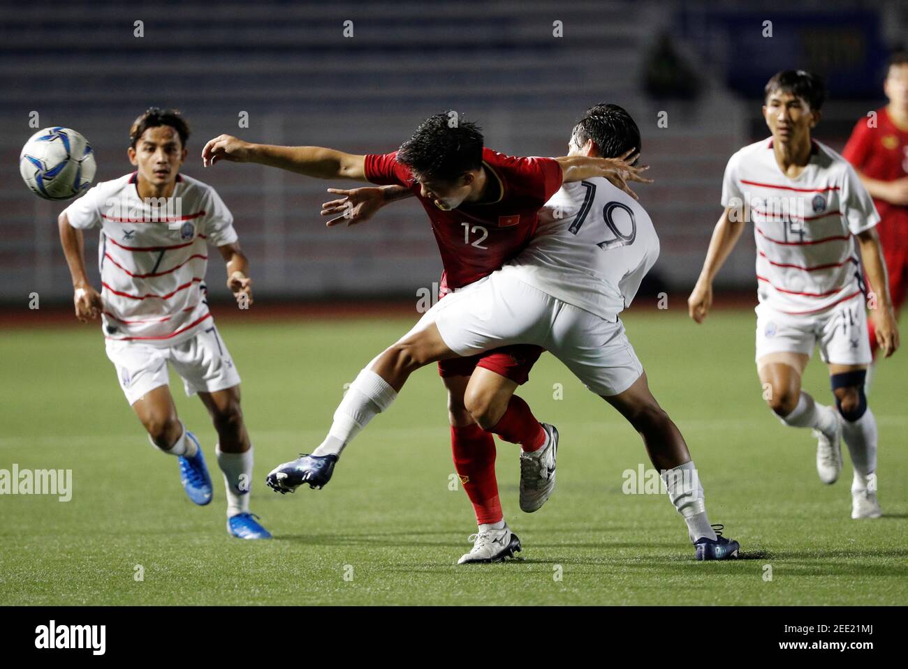 Vietnam philippines football hi-res stock photography and images - Alamy