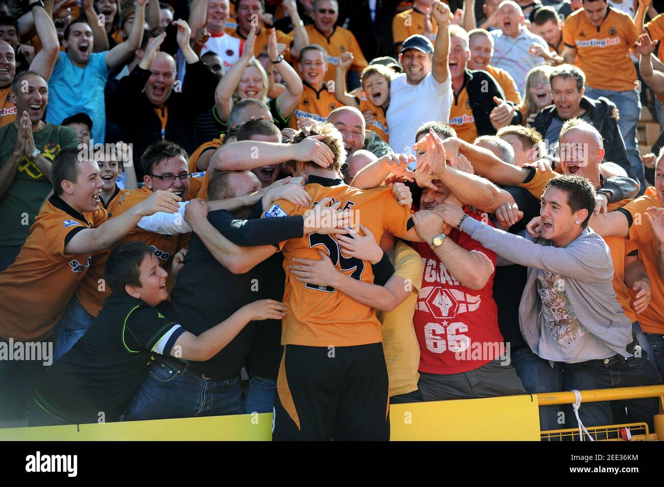 Footballer Kevin Doyle celebrates his first goal with Wolves supporters ...