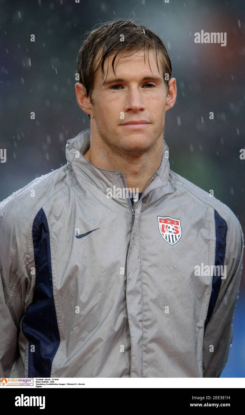 Sport football action brian stock hi-res stock photography and images ...