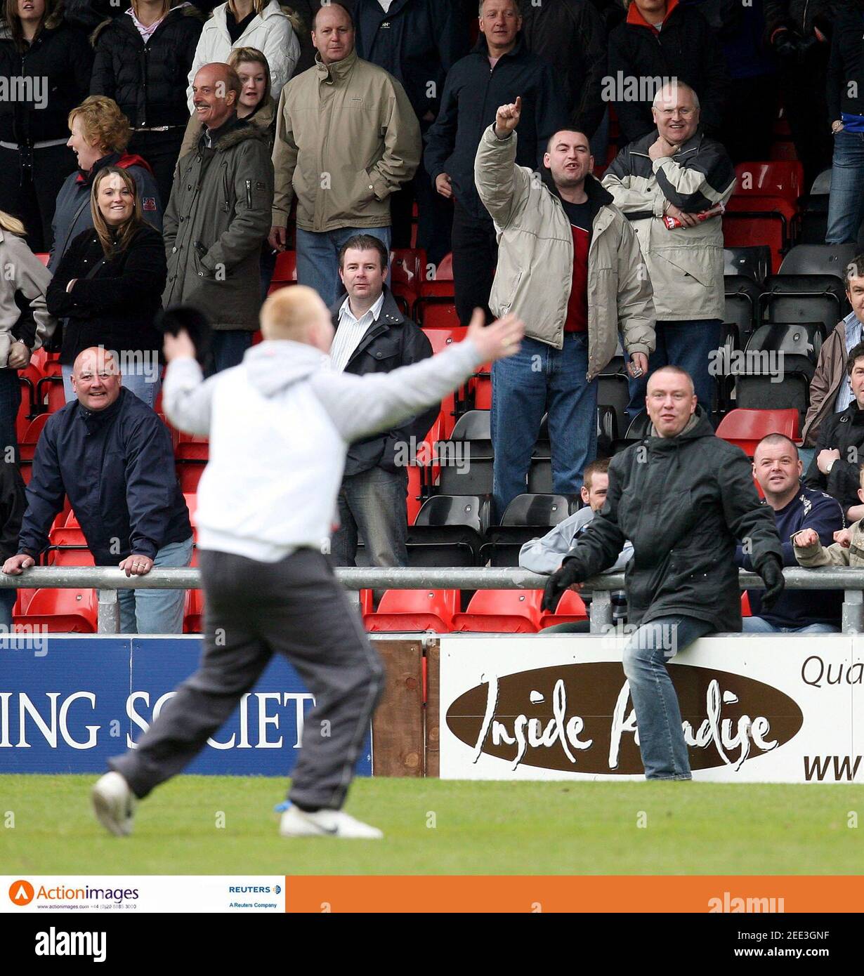Crewe fan hi-res stock photography and images - Alamy