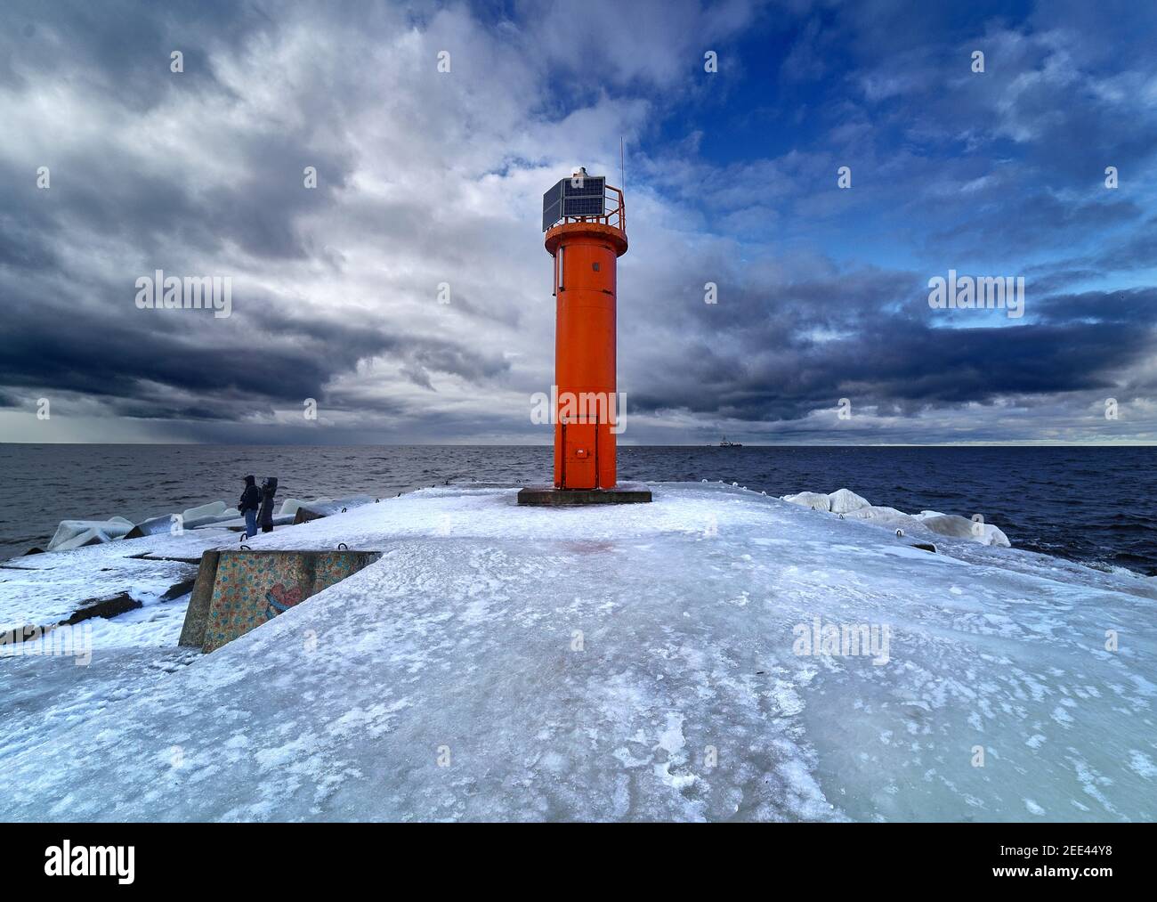 Winter on shore of the Baltic Sea. Lighthouse in ice Stock Photo - Alamy
