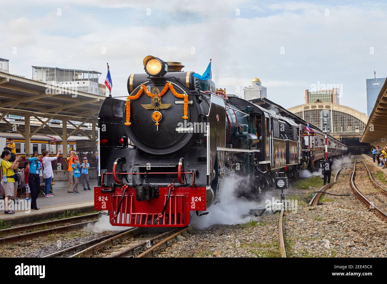 Oil fired 4-6-2 Pacific class locomotives numbers 824 and 850, built by ...