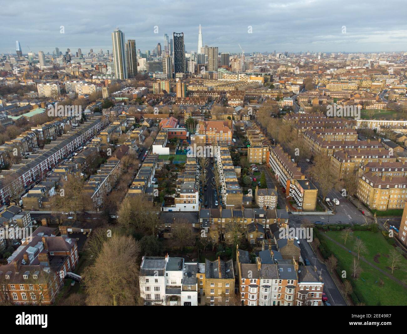 Elephant london castle building walworth road hi-res stock photography ...