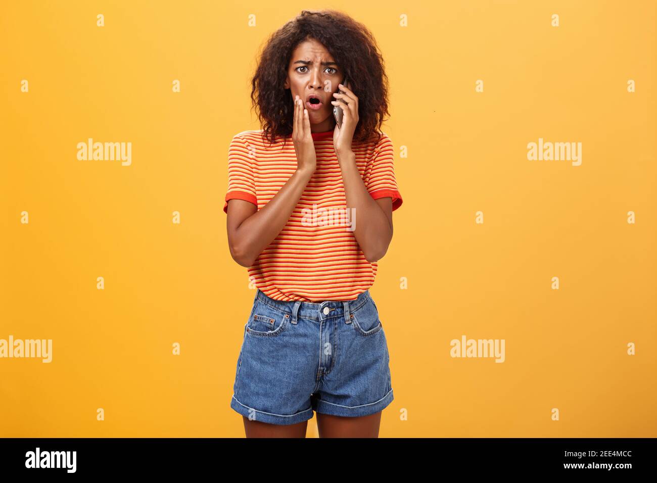 Phone call disturbing hi-res stock photography and images - Alamy