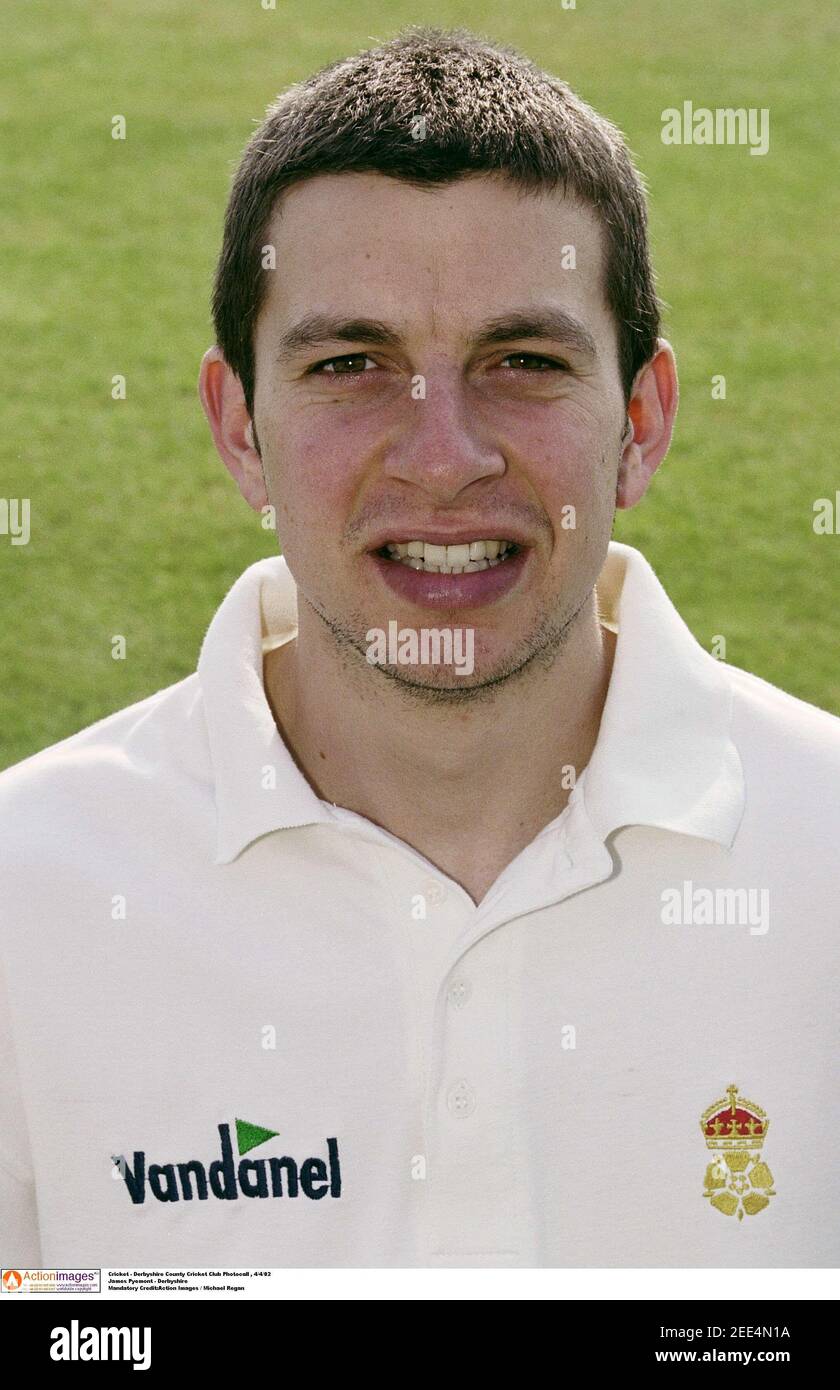 Cricket derbyshire county cricket club photocall hi-res stock ...