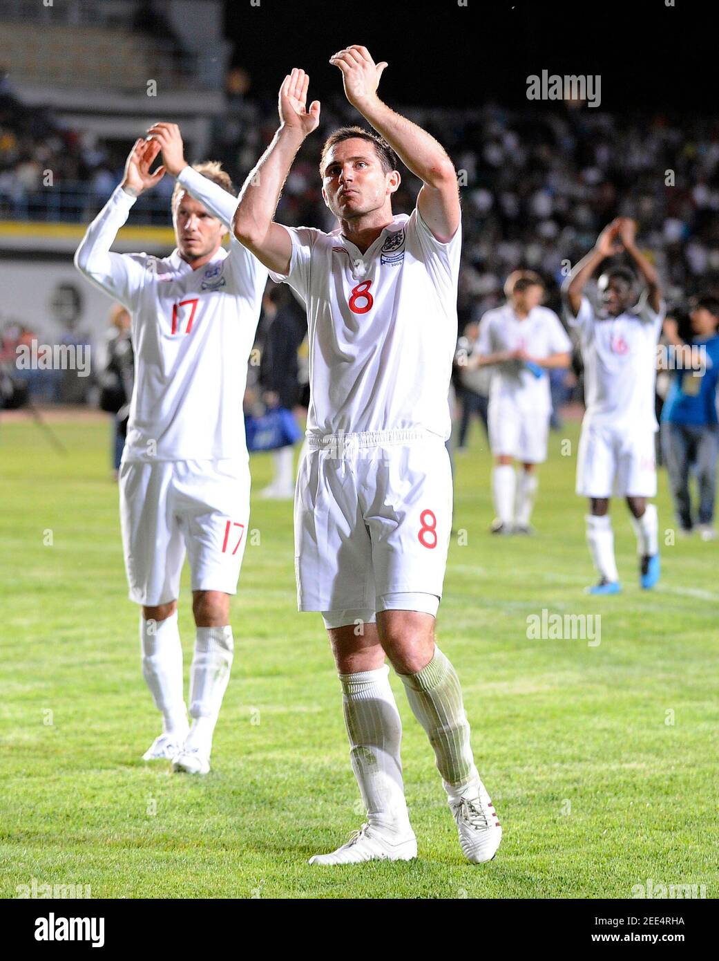 David beckham celebrates victory england hi-res stock photography and ...