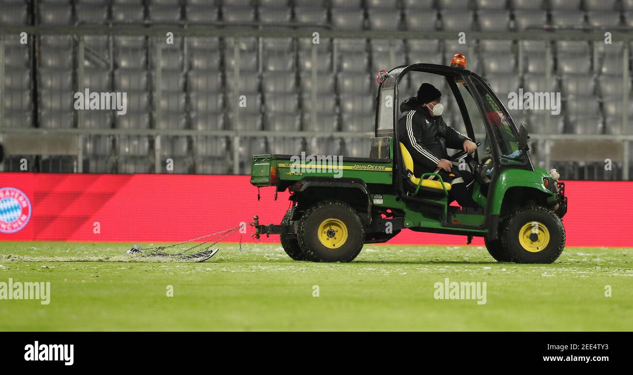 firo: 15.02.2021, Fuvuball: Soccer: 1st Bundesliga, season 2020/21 FC ...