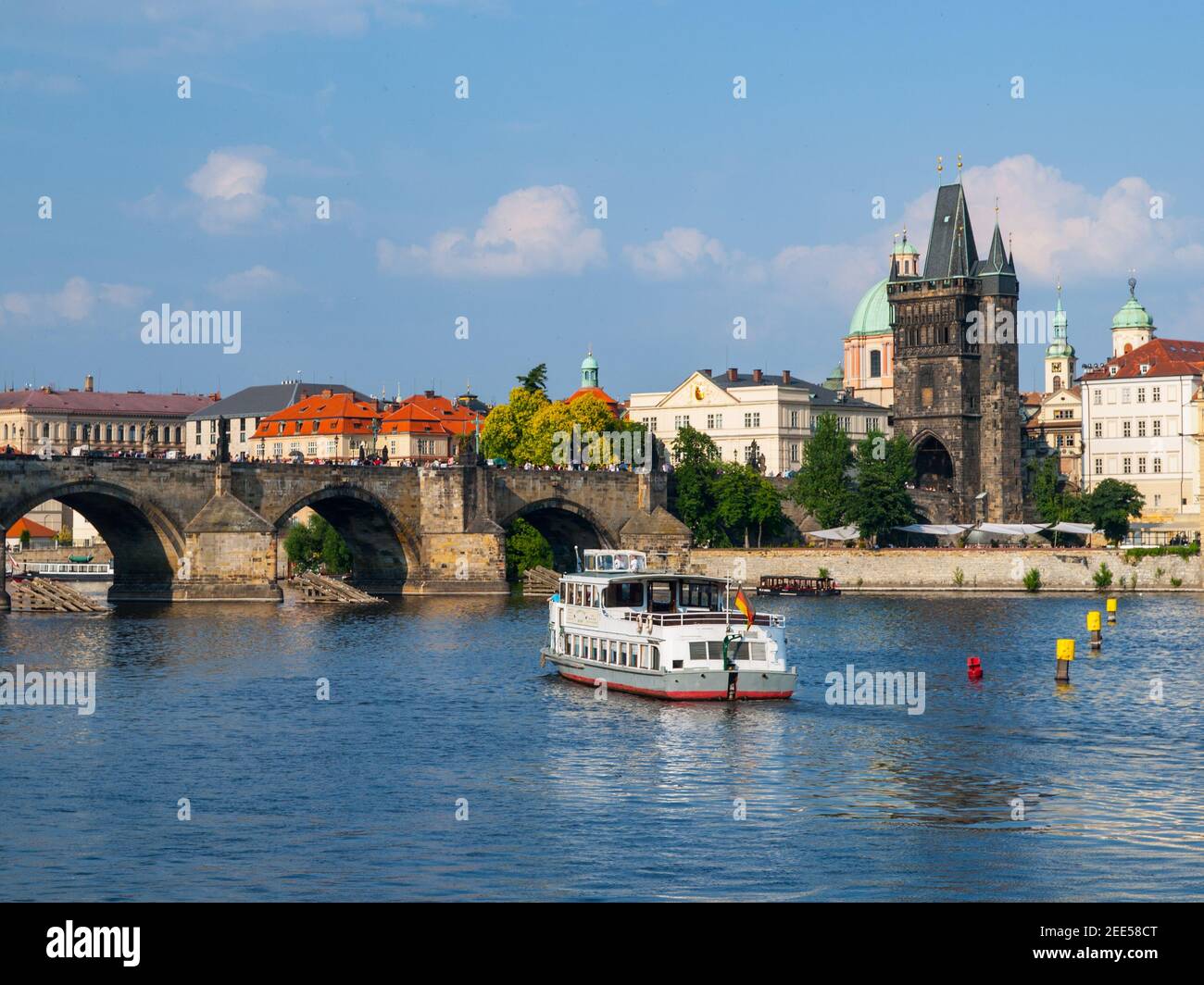Steamship bridge hi-res stock photography and images - Alamy