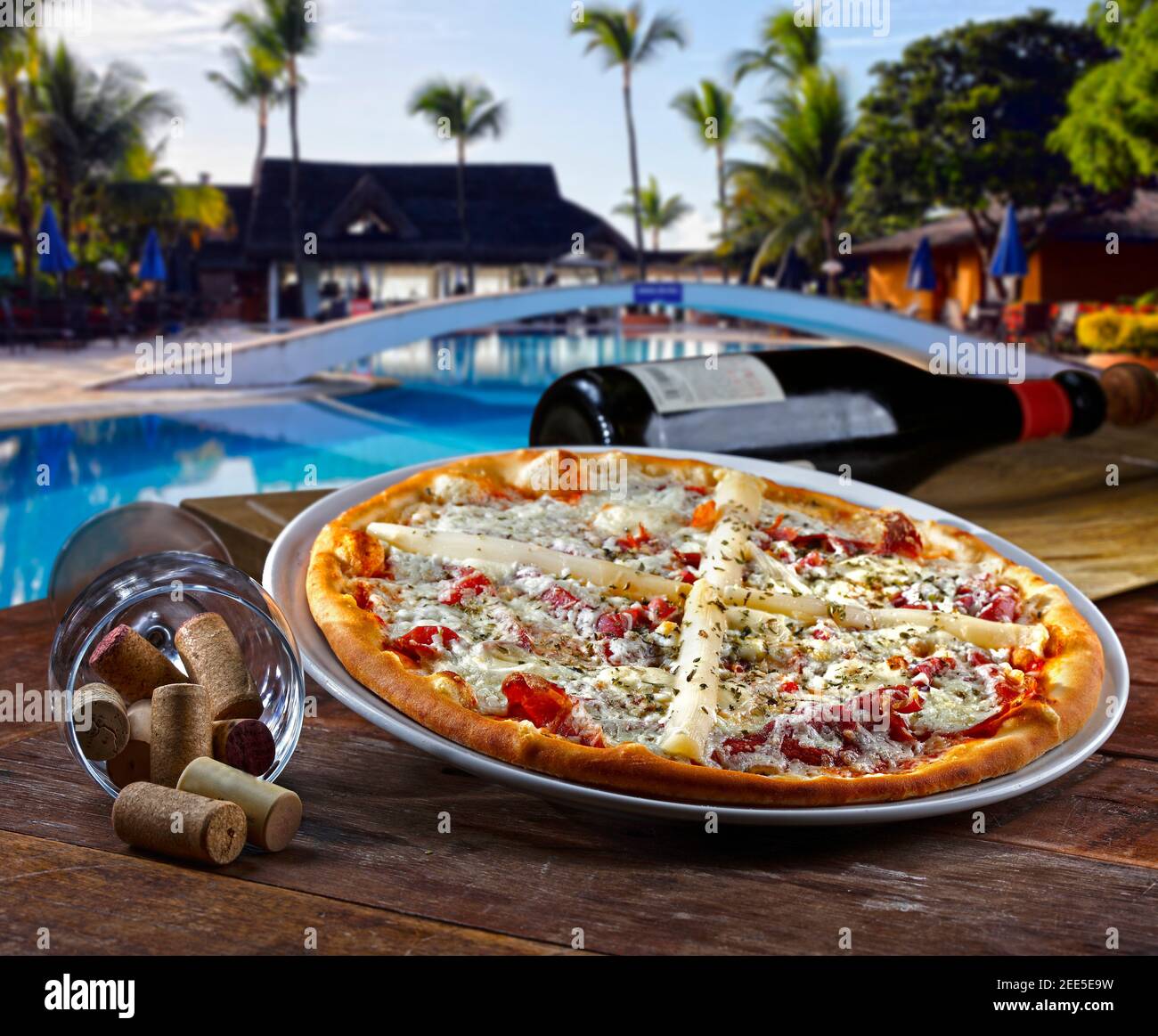 Pizzeria on the beach Stock Photo - Alamy