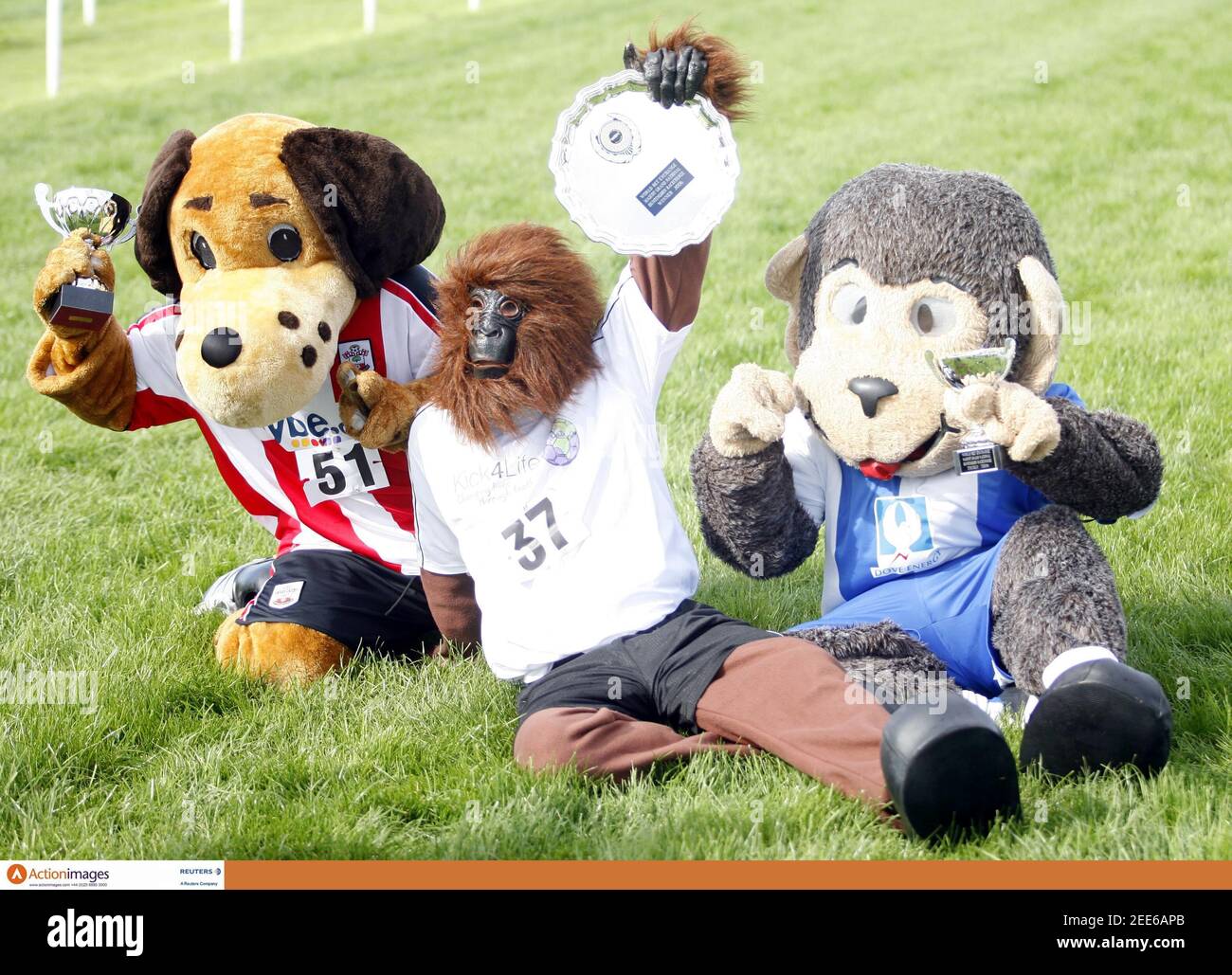 Hangus the monkey hartlepool united mascot hi-res stock photography and ...