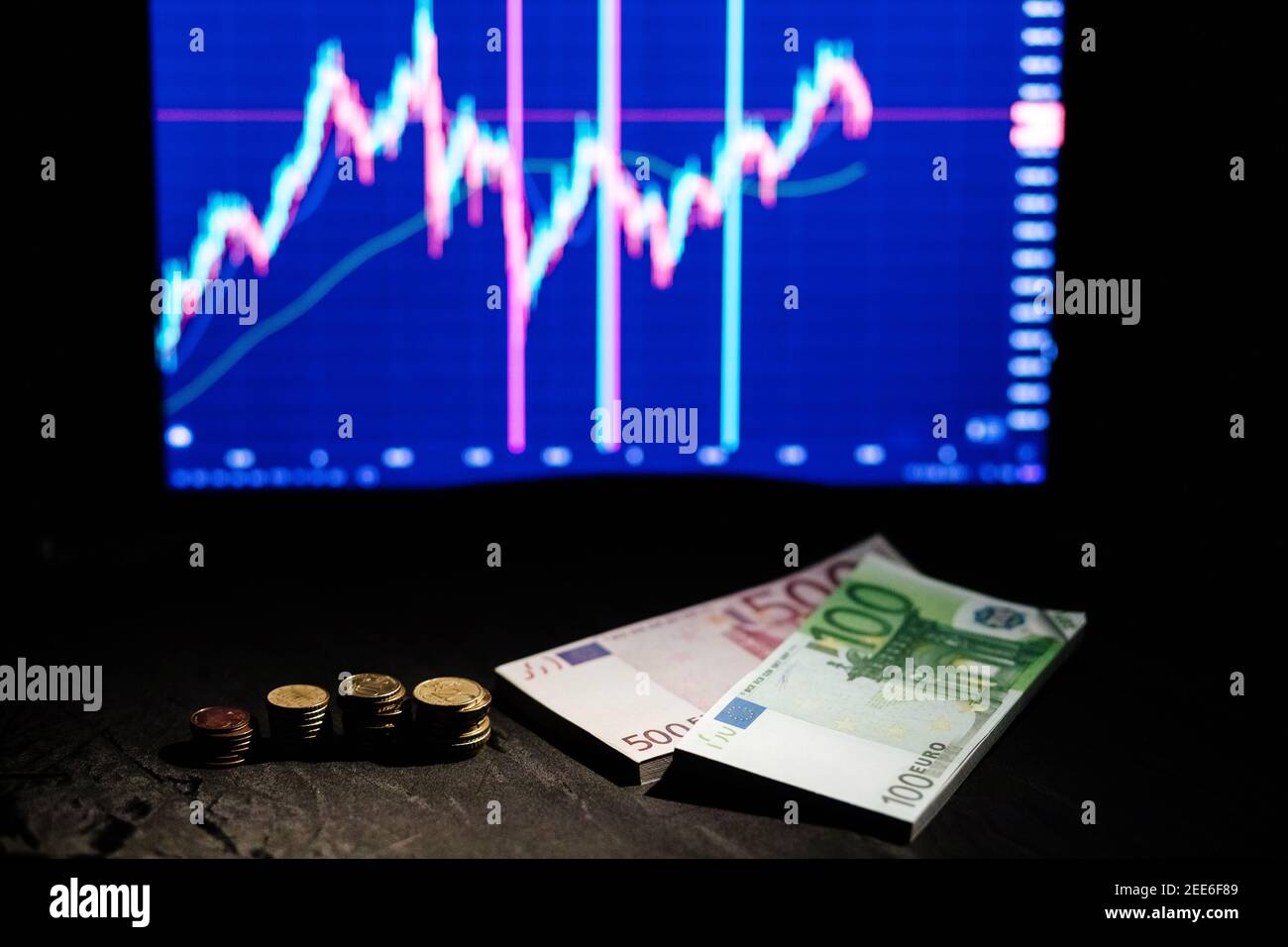 investing and trading stocks profit money Stock Photo - Alamy