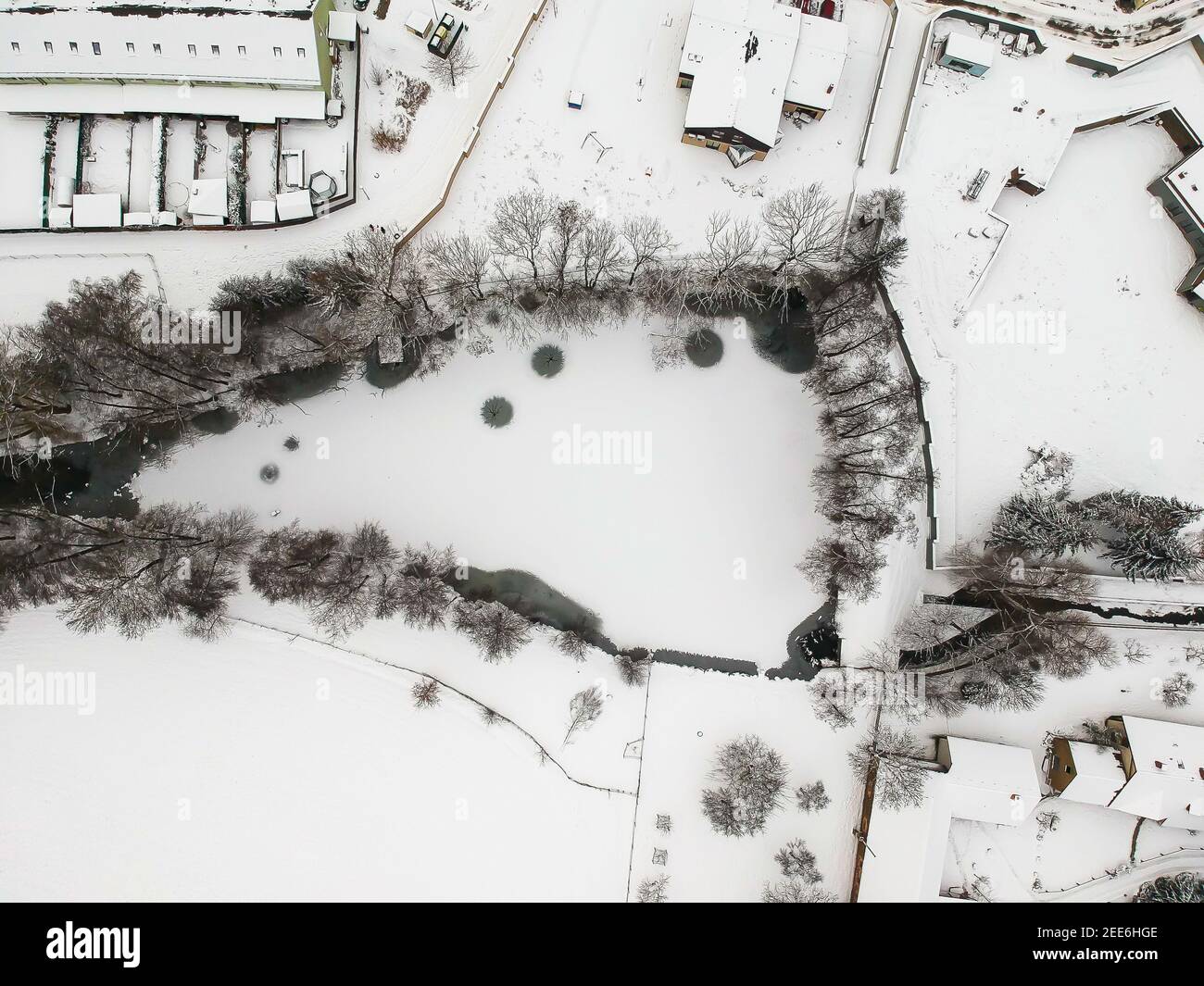 Aerial pond hi-res stock photography and images - Alamy