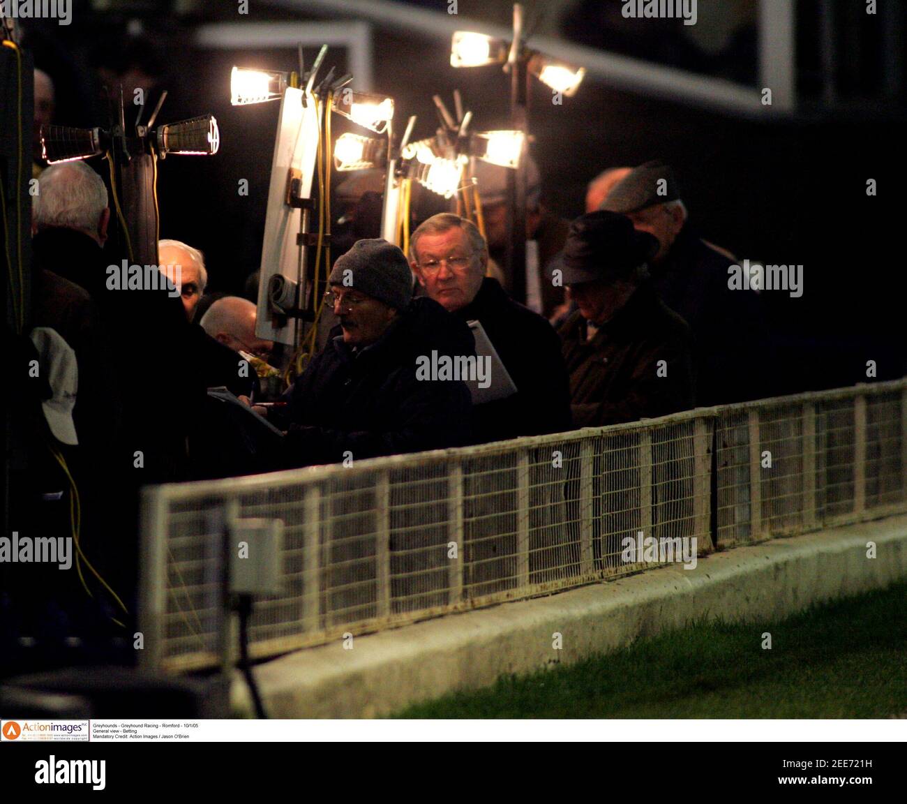 Romford greyhound racing hi-res stock photography and images - Alamy