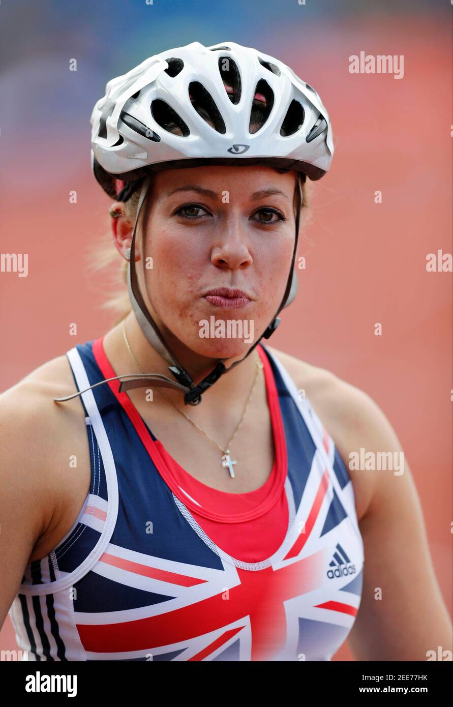 Hannah harding hi-res stock photography and images - Alamy