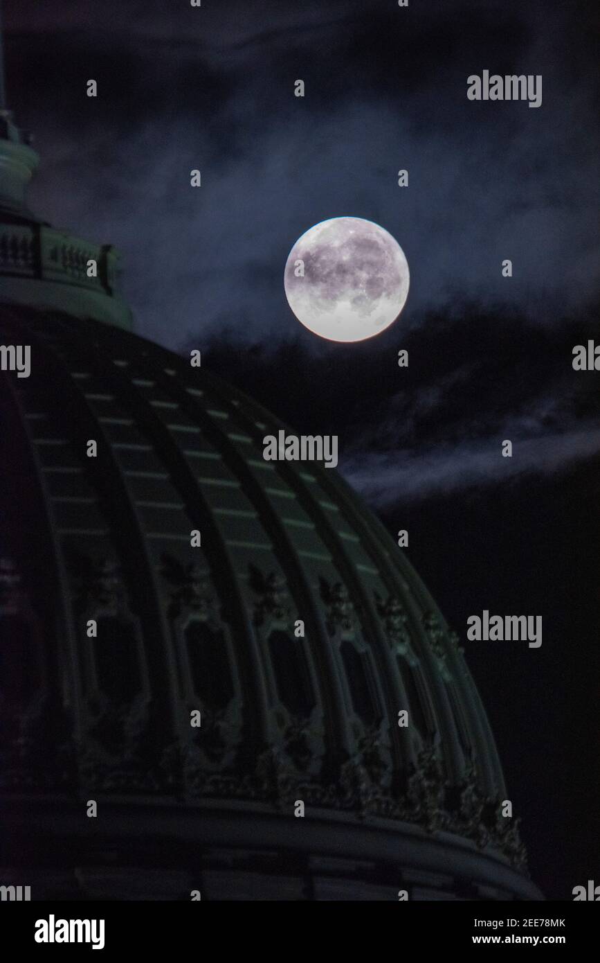 Phases of the moon us hi-res stock photography and images - Alamy