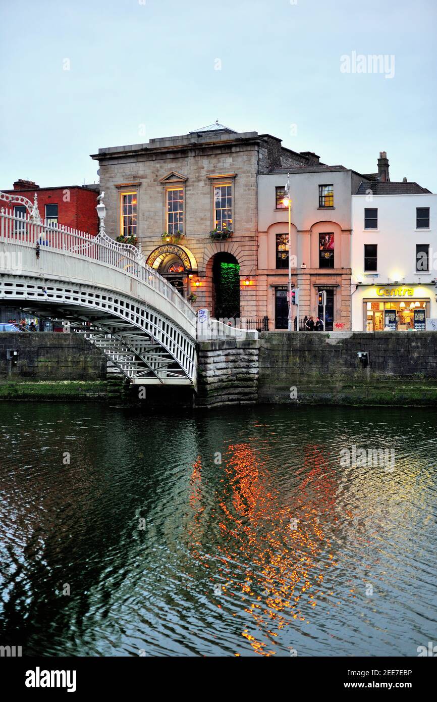 Ha'penny Bridge, also known as the Liffey Bridge, over the River Liffey ...