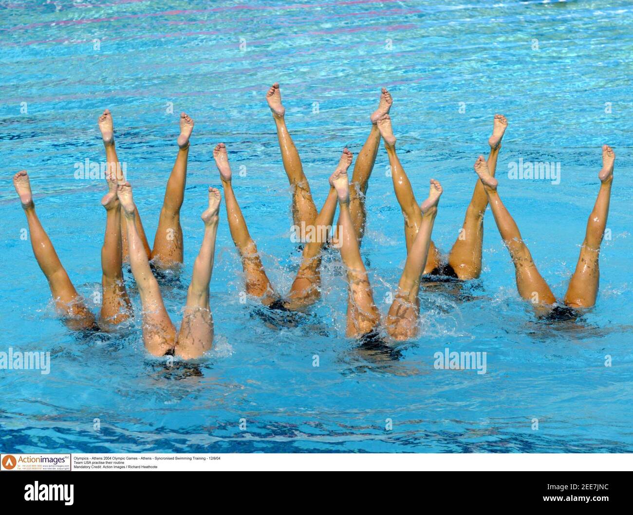 Syncronised swimming hi-res stock photography and images - Alamy