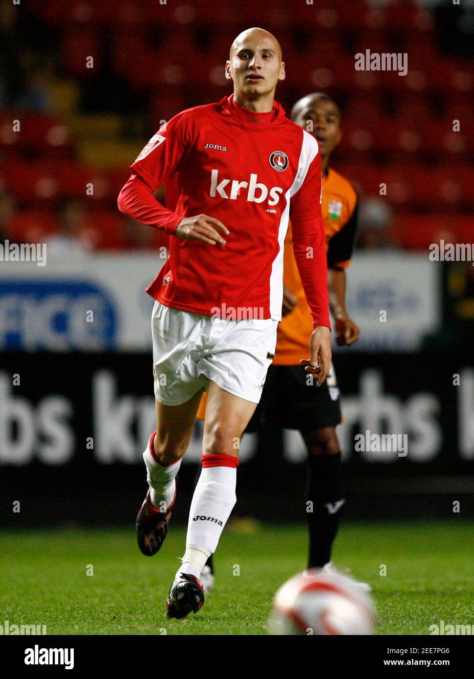 Jonjo shelvey charlton hi-res stock photography and images - Alamy
