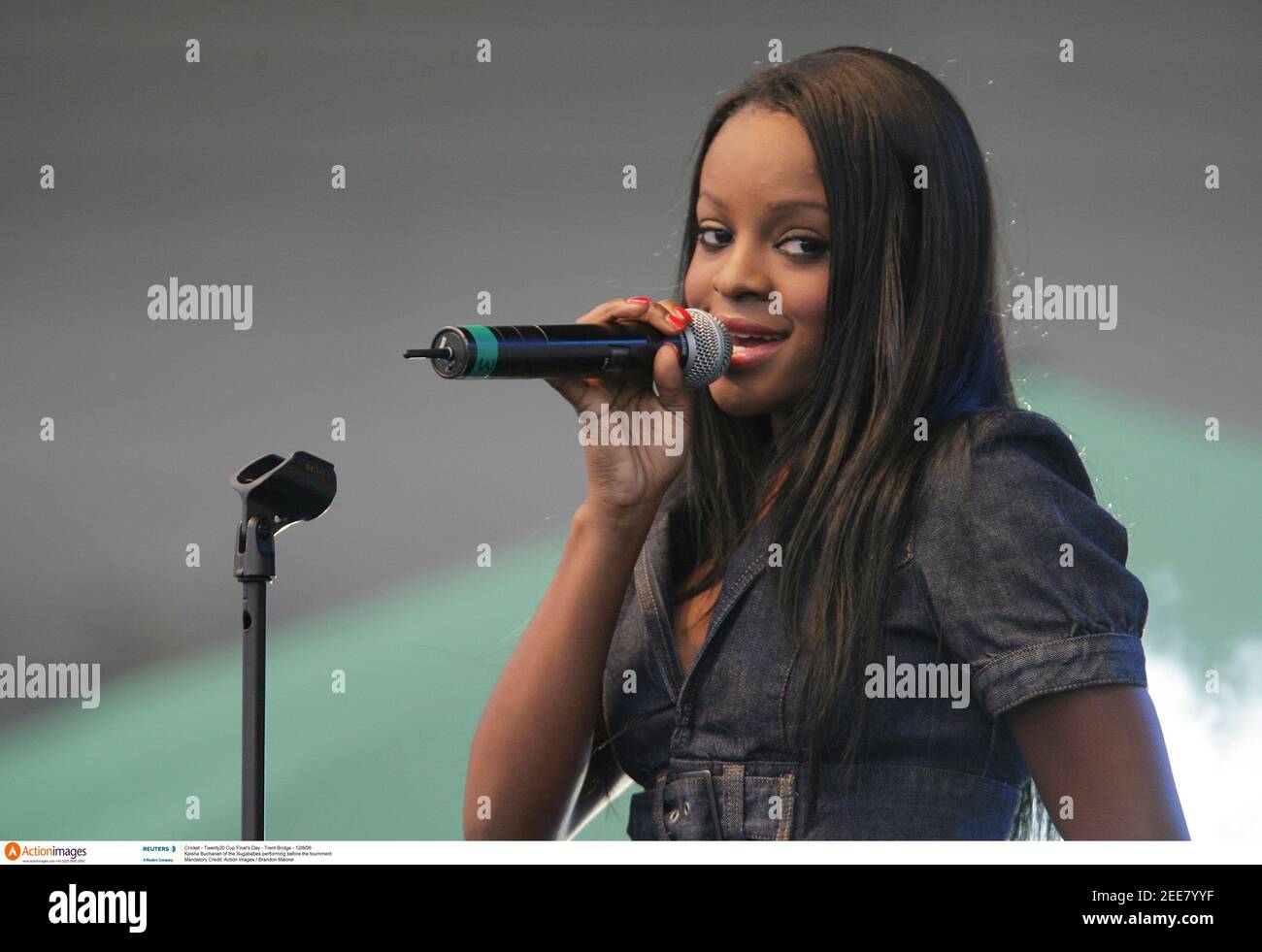 Keisha buchanan of the sugababes hi-res stock photography and images ...
