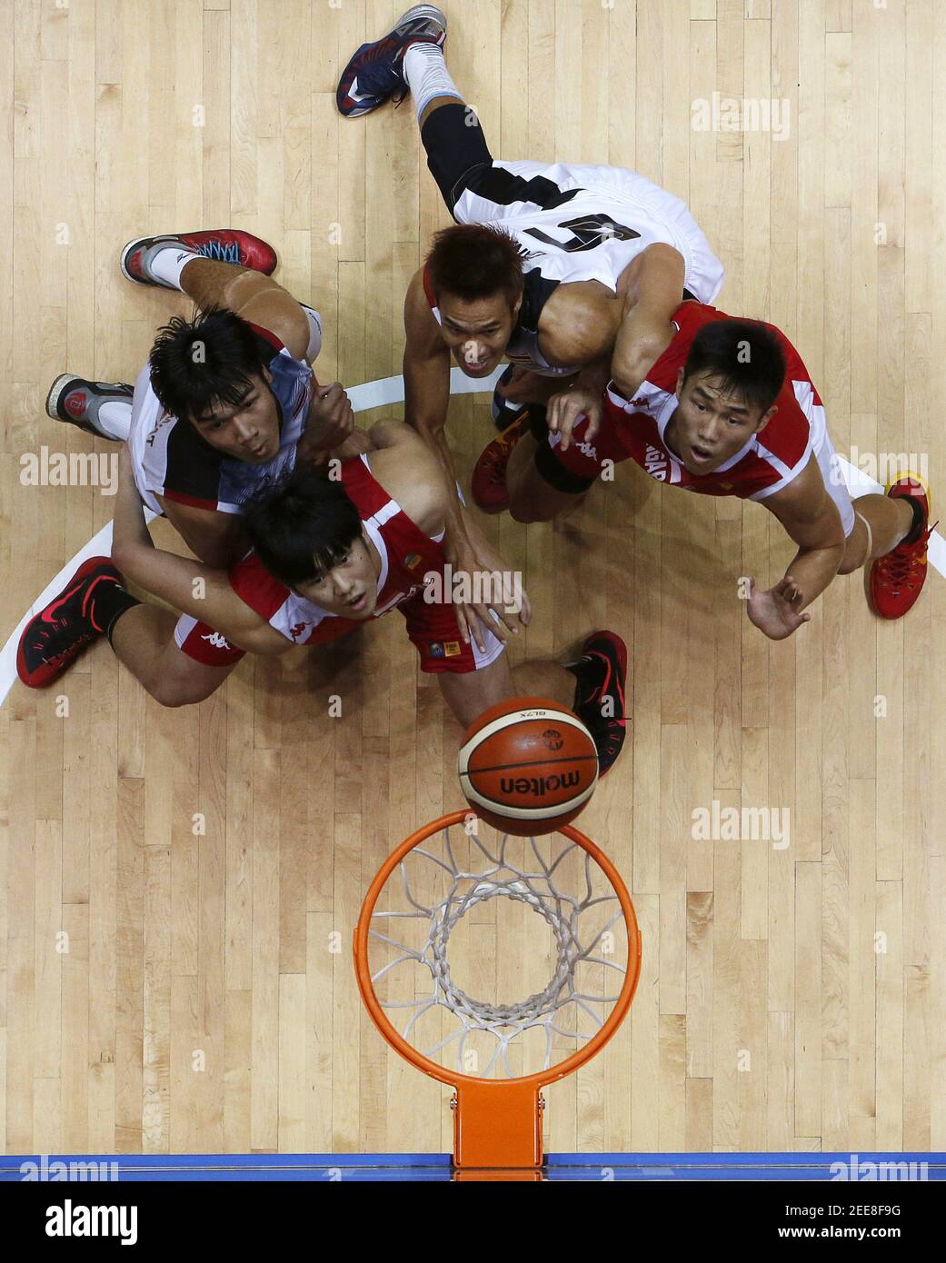 Ocbc arena hi-res stock photography and images - Alamy