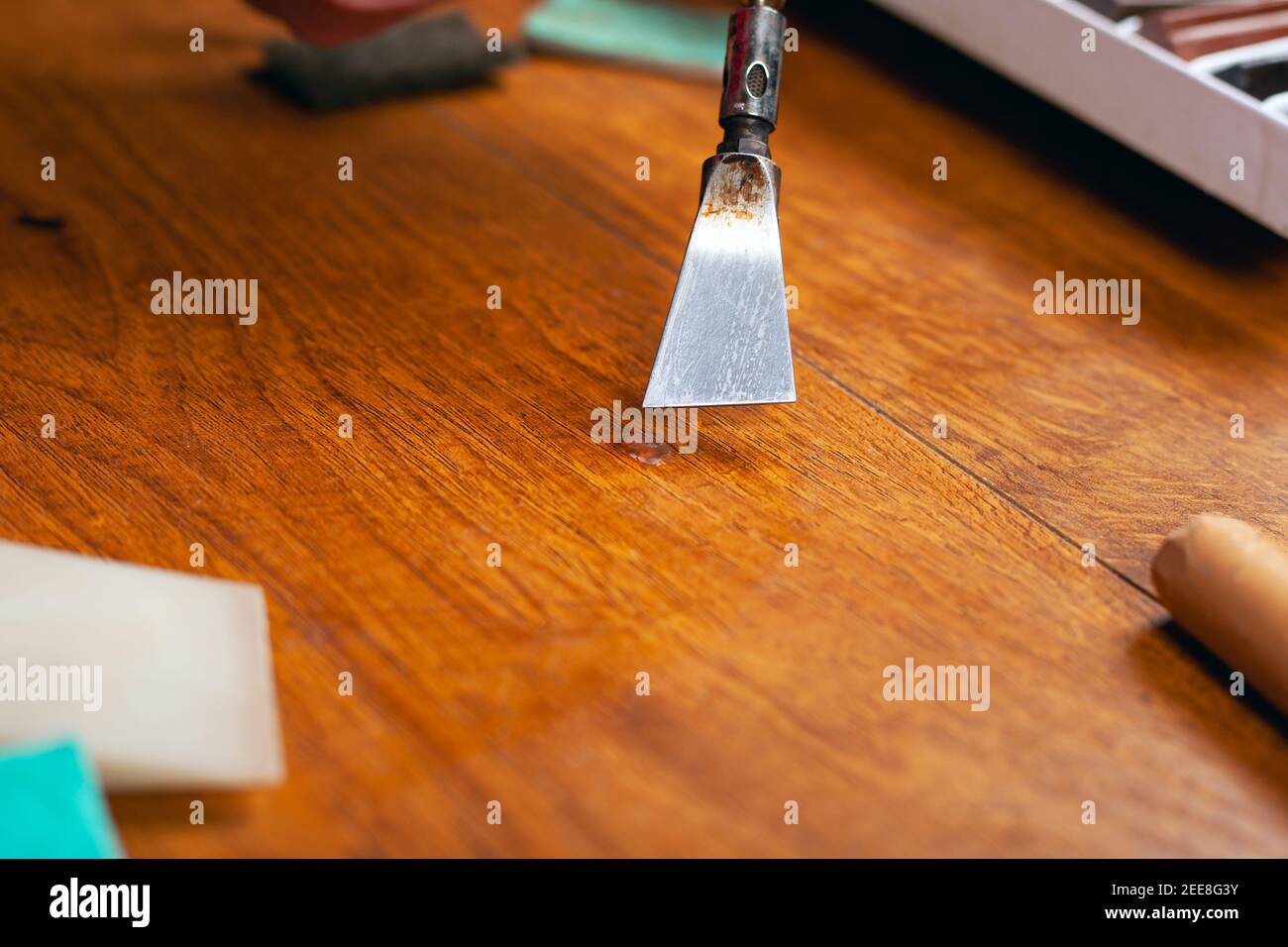 elimination of defects, chips, scratches in the laminate flooring ...