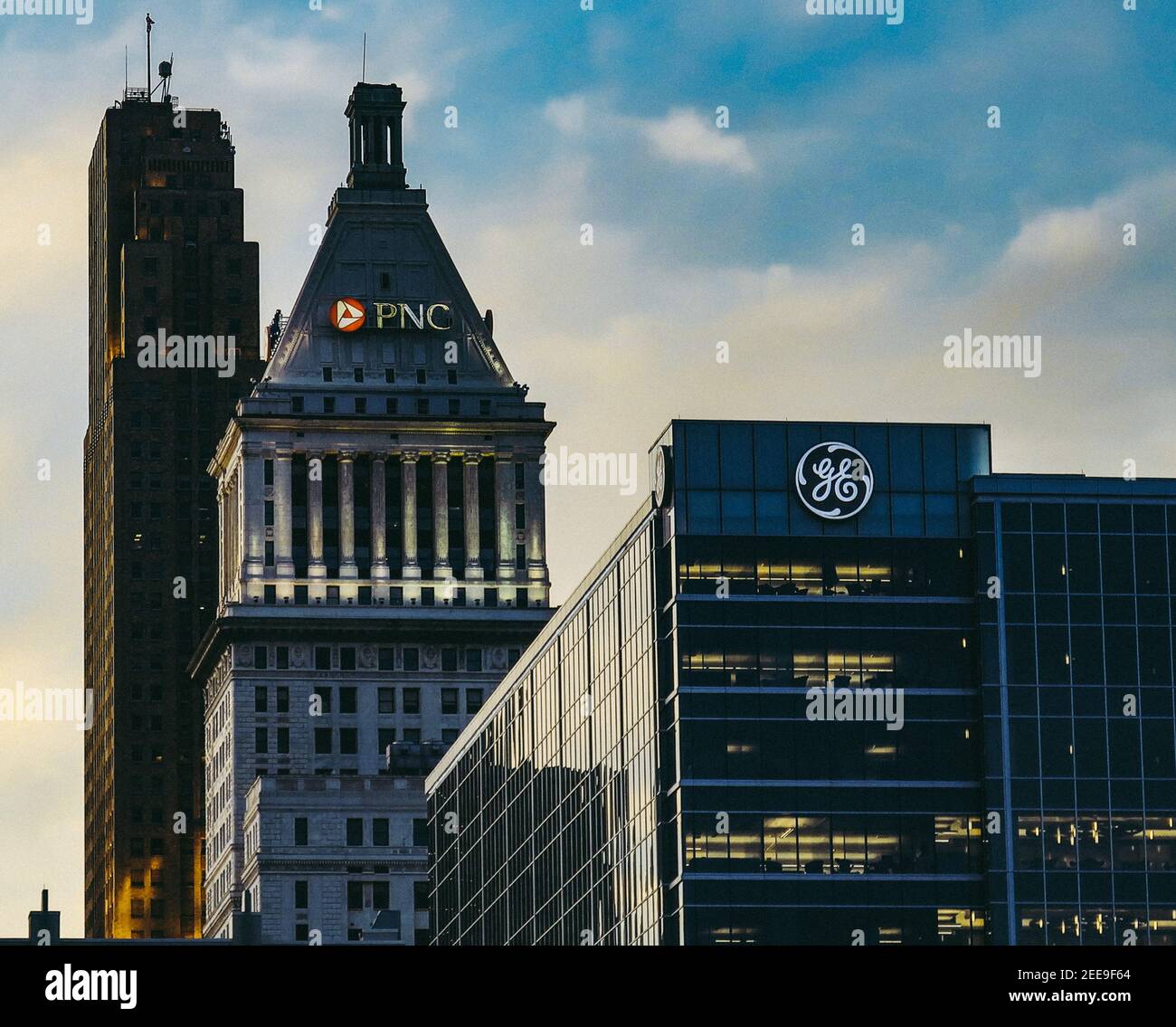 Cincinnati sunset hi-res stock photography and images - Alamy
