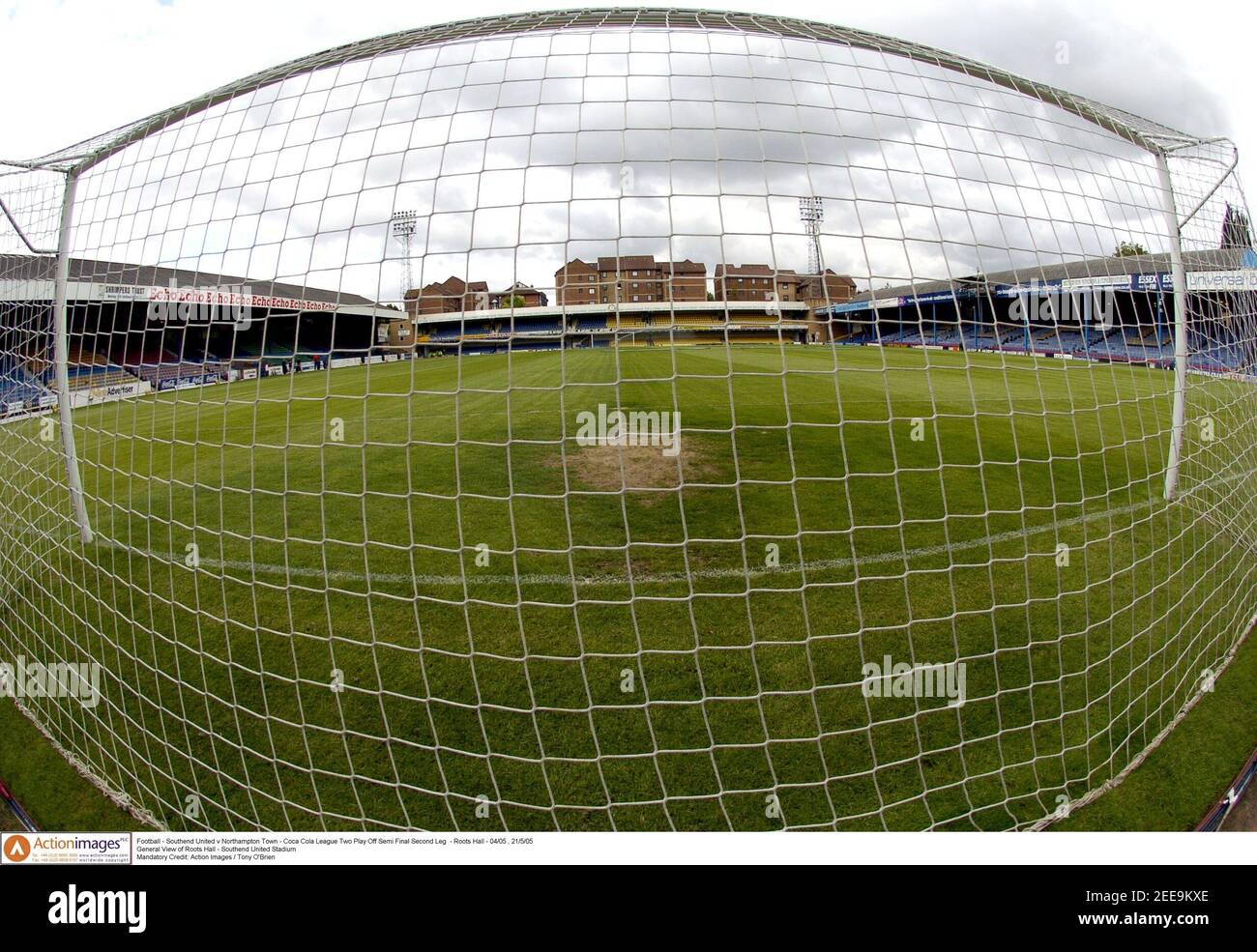 Southend united stadium hi-res stock photography and images - Alamy