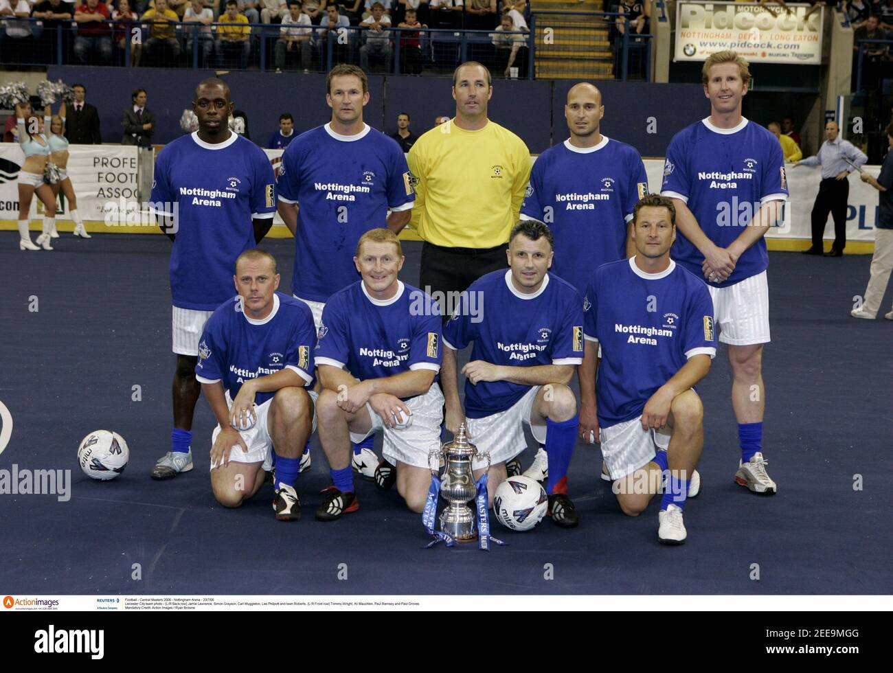 Leicester city football team photo hi-res stock photography and images ...