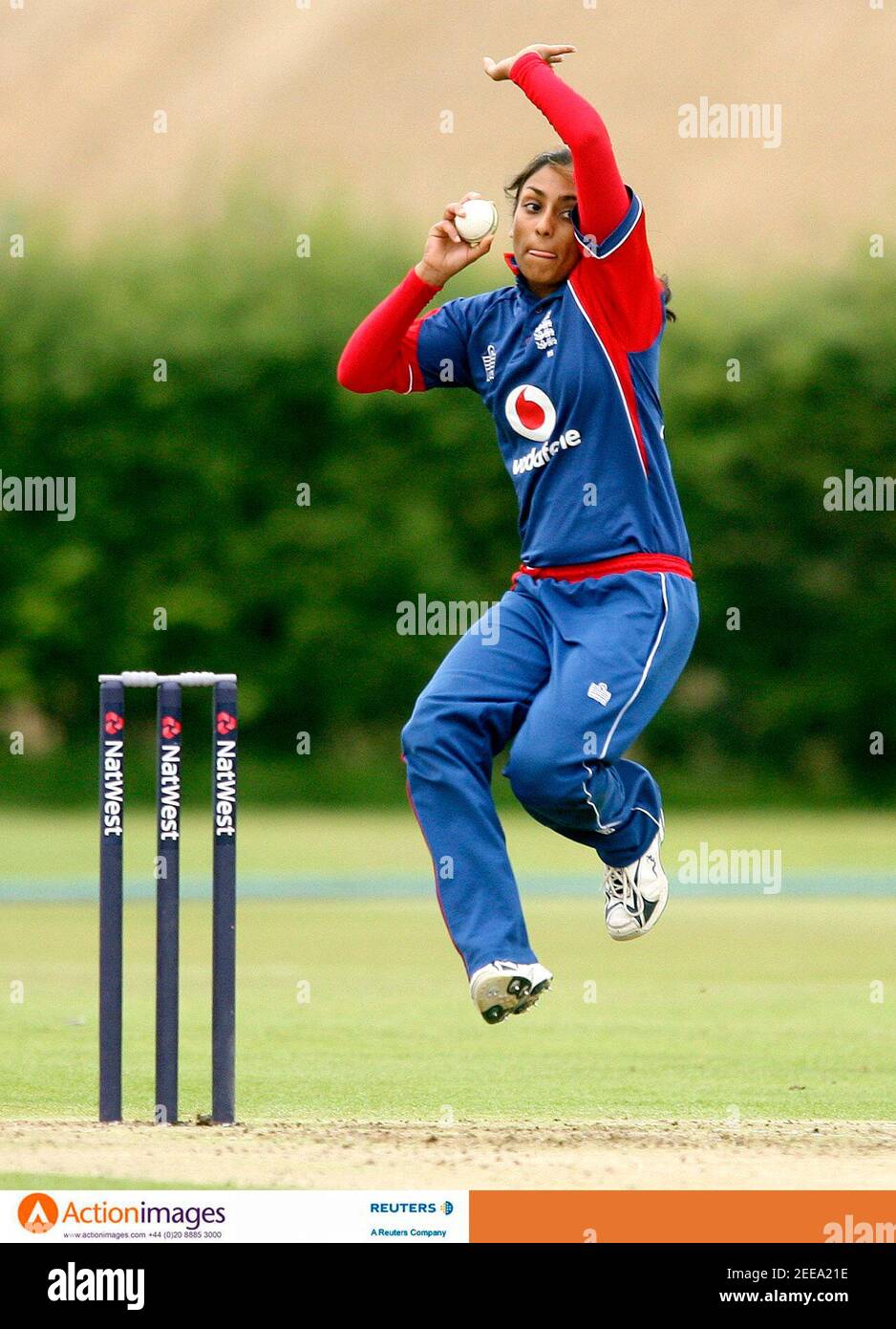 Isa guha hi-res stock photography and images - Alamy