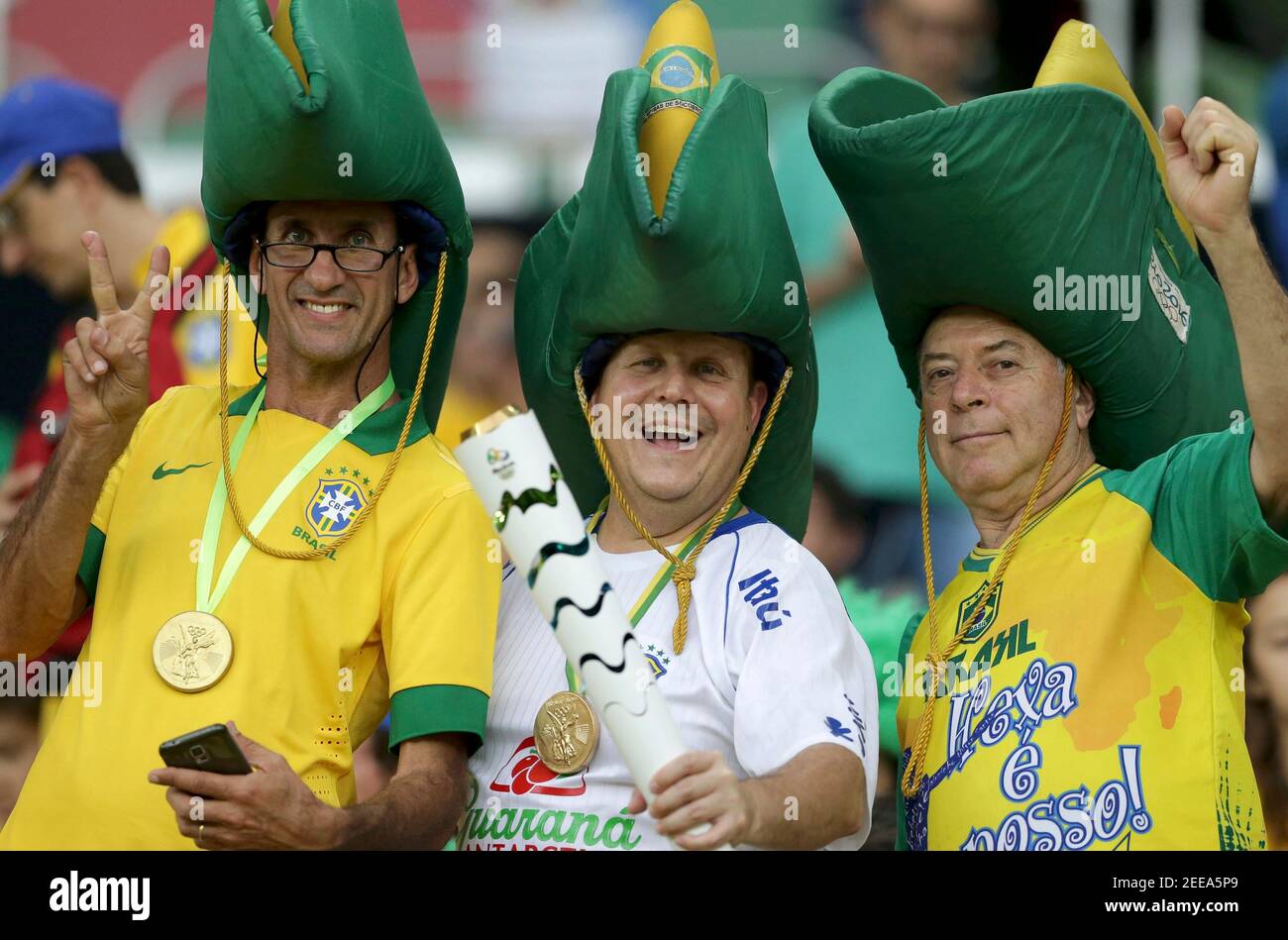 Brazil football team in olympics hi-res stock photography and images ...