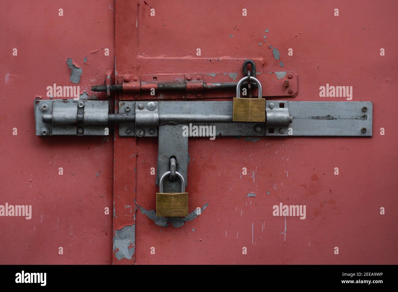 Lockdown dublin padlock hi-res stock photography and images - Alamy