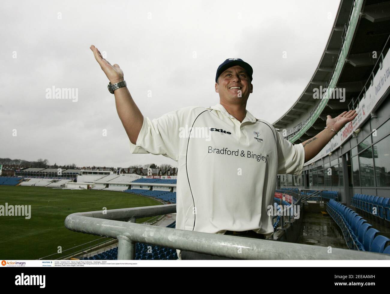 Action Sport Cricket Darren Gough High Resolution Stock Photography and ...