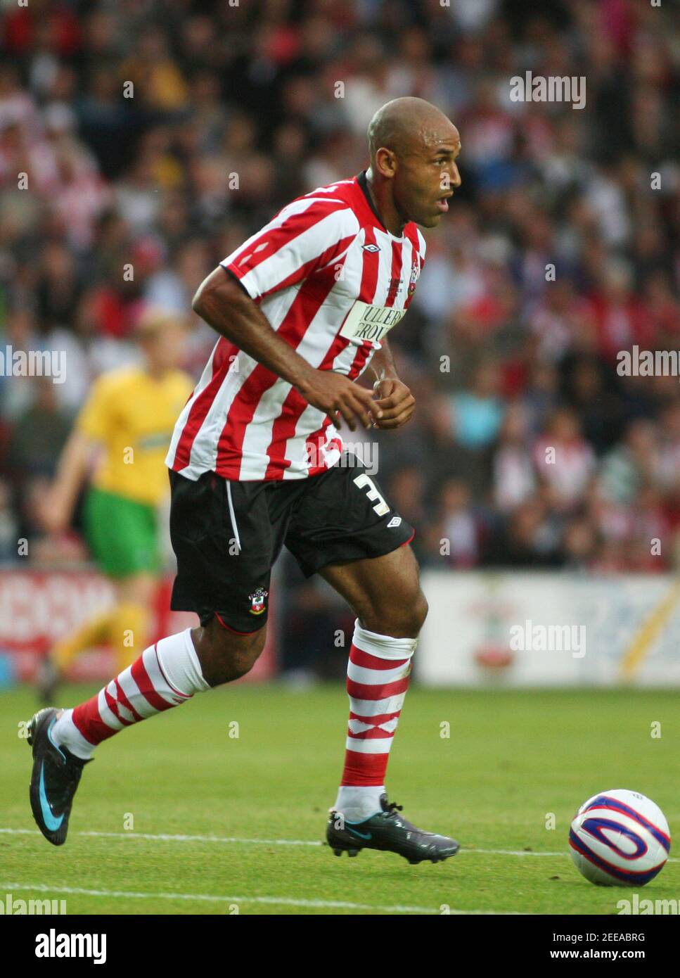 Wayne Thomas High Resolution Stock Photography and Images - Alamy