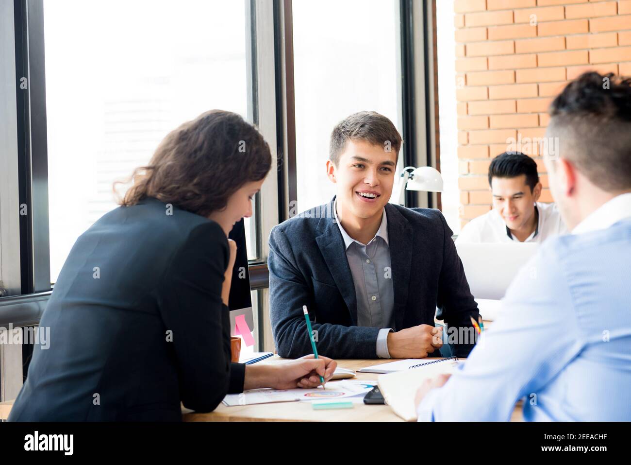Meeting table hi-res stock photography and images - Alamy