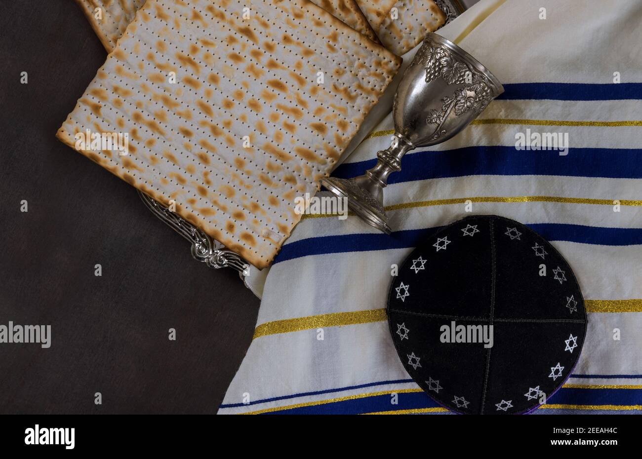 Matzoh jewish unleavened bread passover jewish holiday in the kippa ...