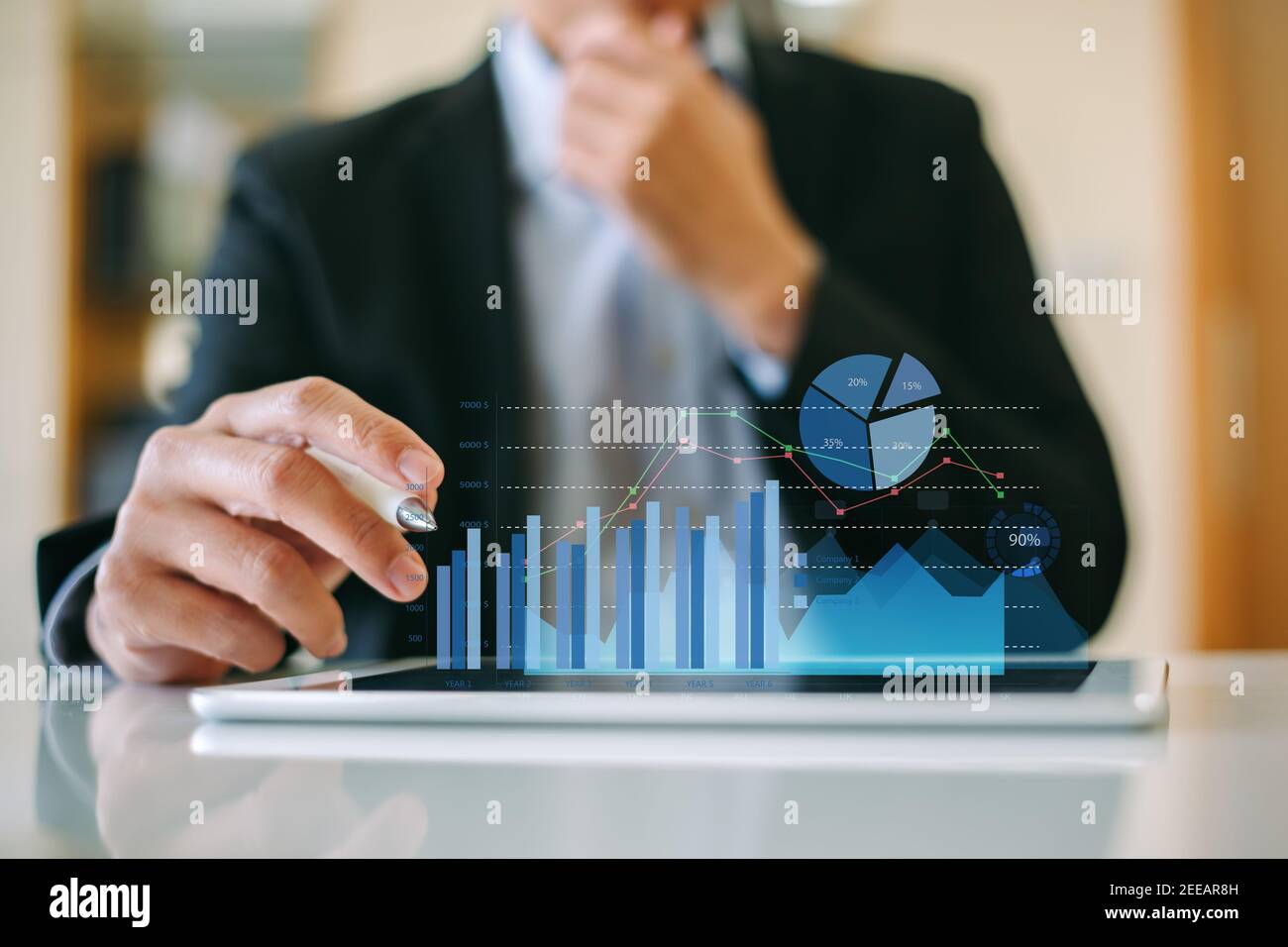 Analyzing infographics hi-res stock photography and images - Alamy