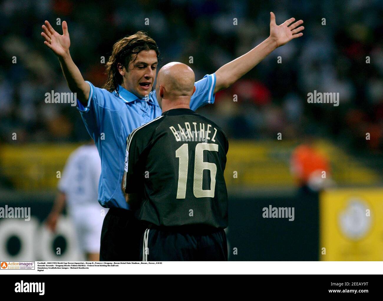 Sport football kicking fifa world cup 2002 hi-res stock photography and ...