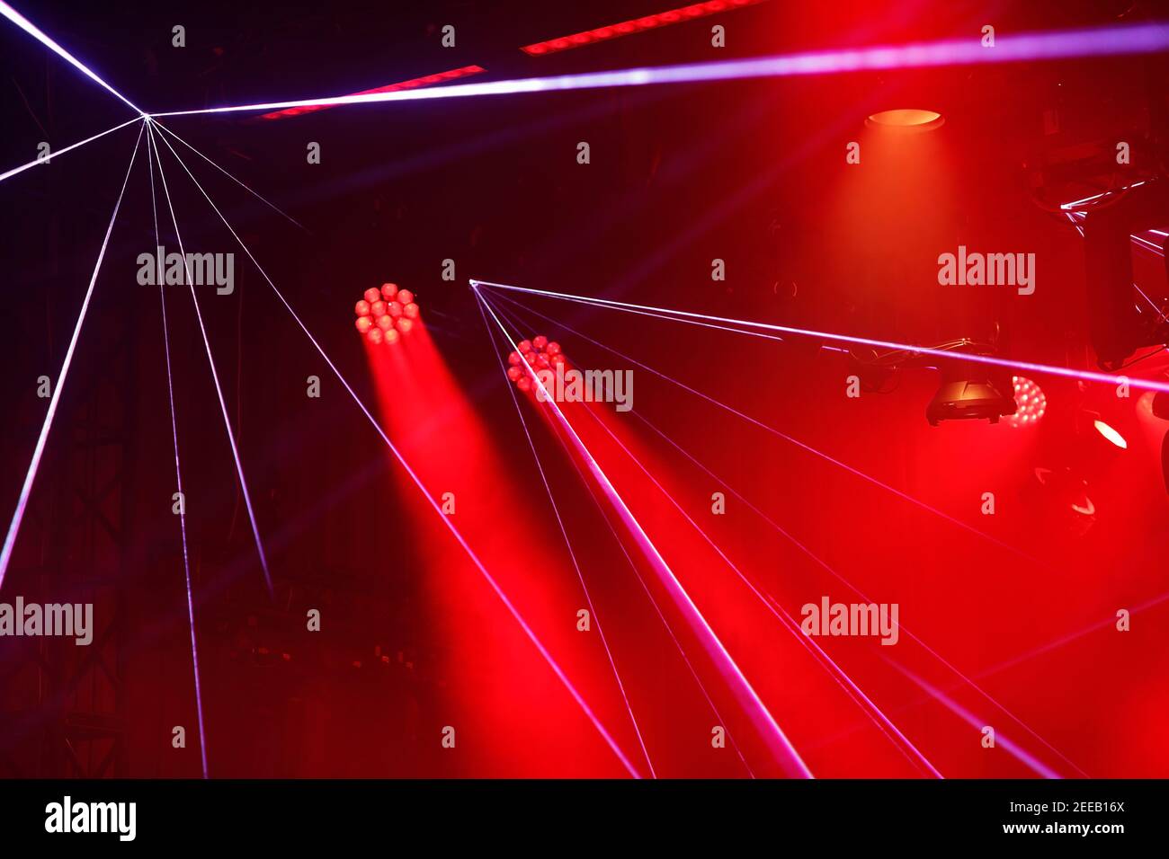 Show party hi-res stock photography and images - Alamy