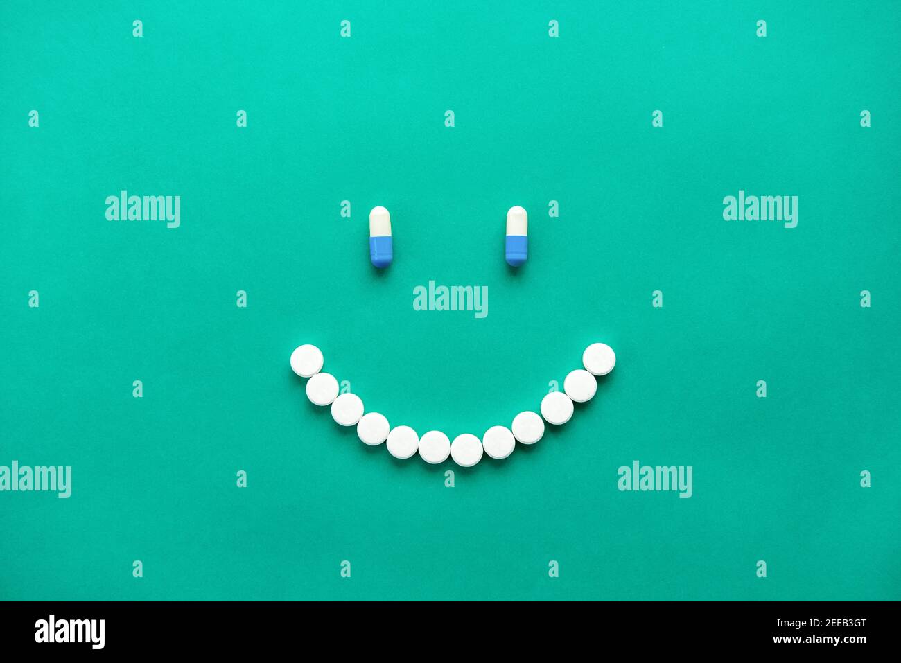 Smiley face pills hi-res stock photography and images - Alamy
