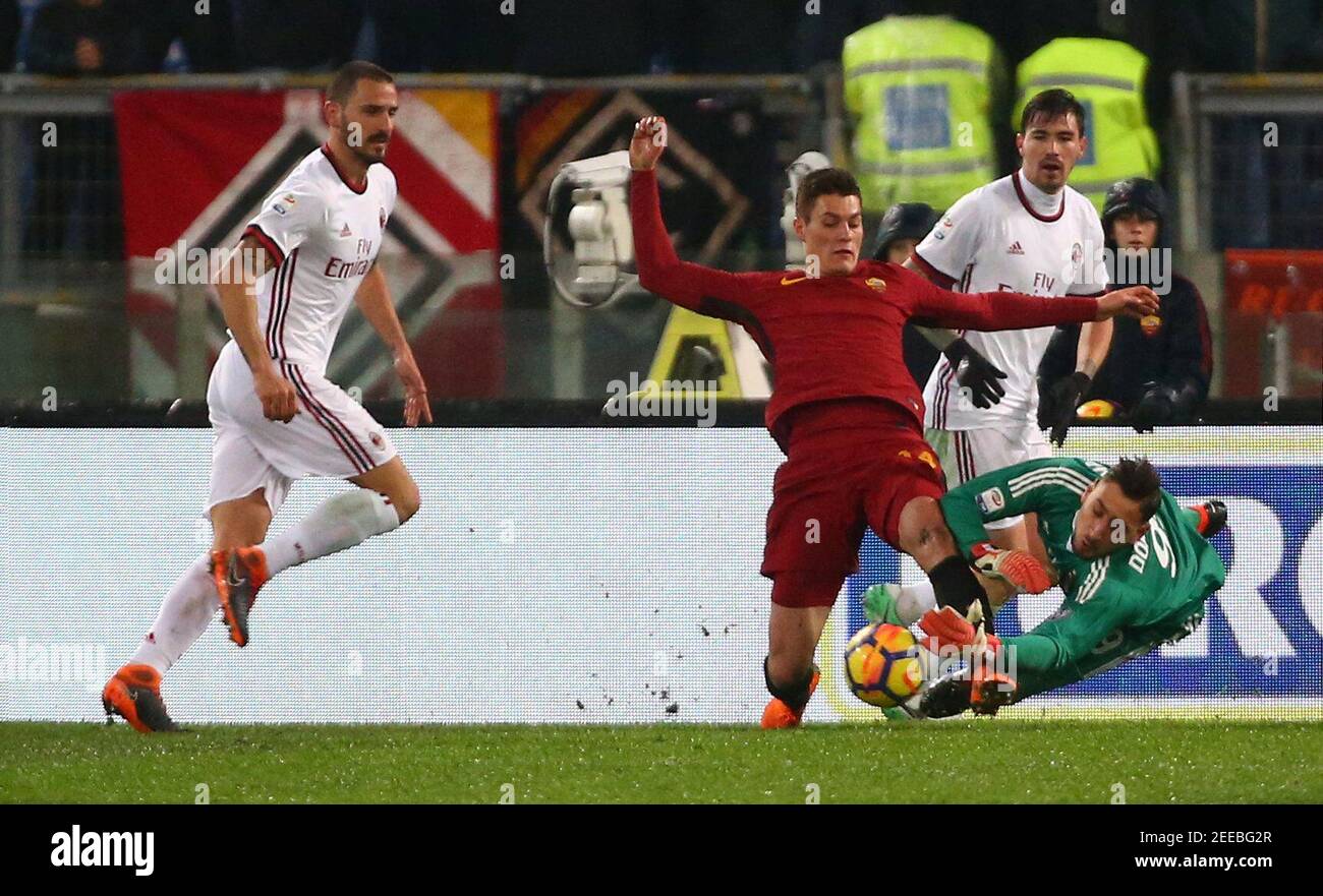 Donnarumma gianluigi hi-res stock photography and images - Alamy