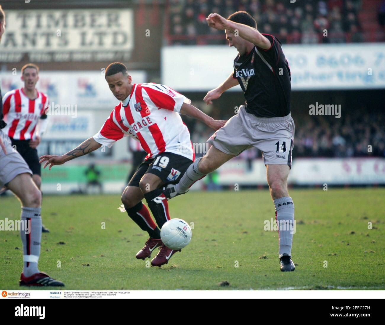 Dj campbell brentford hi-res stock photography and images - Alamy