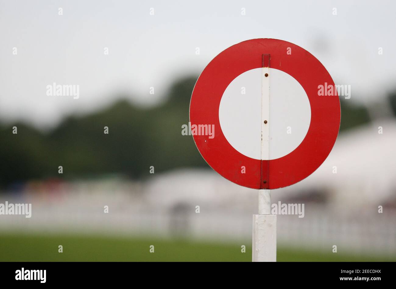 Royal ascot horse racing finish post hi-res stock photography and ...